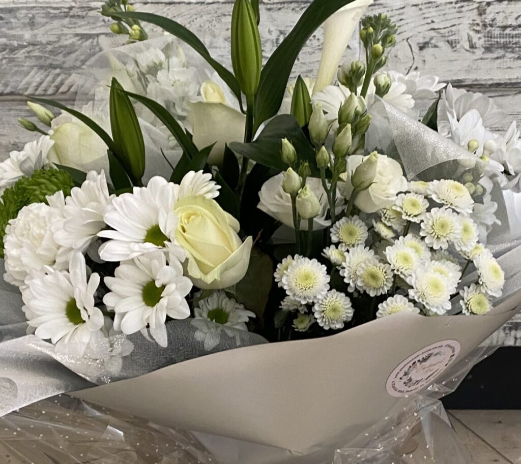 Flower Bouquet Purity – Enchanted Rose Florist