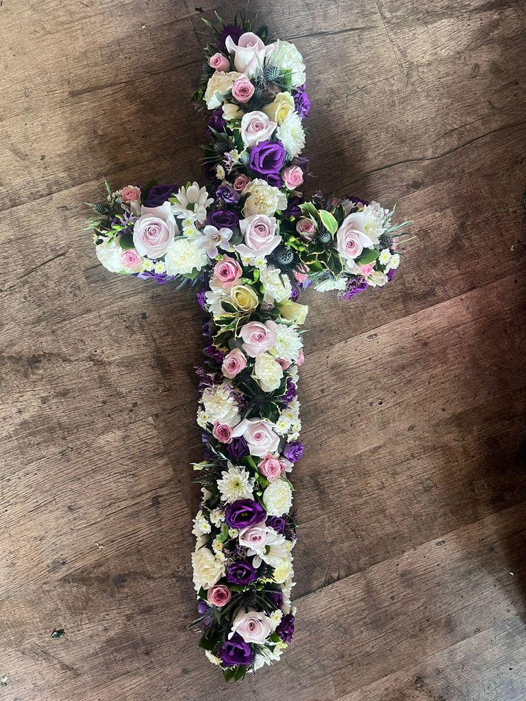 Mixed flower crosses – Enchanted Rose Florist